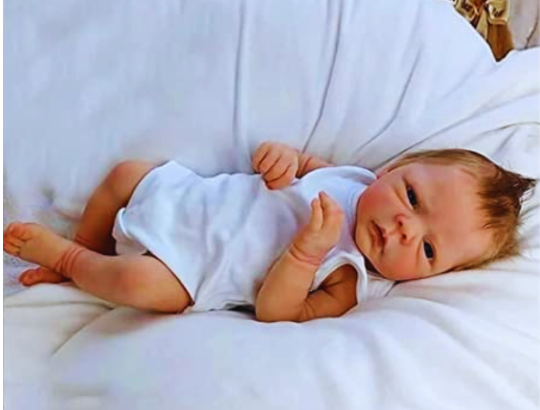 Bebê Reborn: 10 Coisas que Você Precisa Saber Antes de Comprar Um ...